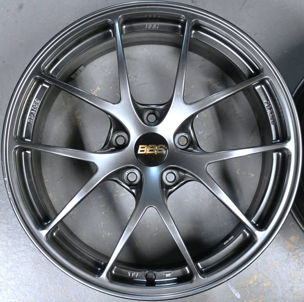 【樂淘letao】日本代購代標第一品牌－BBS RI-A 8.0J Inset+45 PCD114.3 5H RI-A032 GRヤリス・FD2FN2EP3シビックタイプR・ヴェゼル・C-HR ...