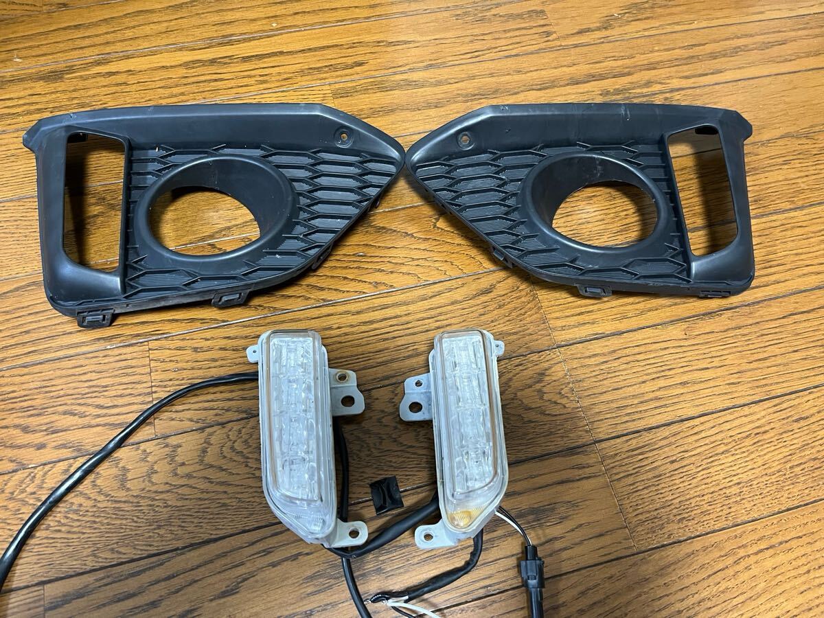 Yahoo!オークション - フィット GK5 GP5オプション デイライト 左右セ...