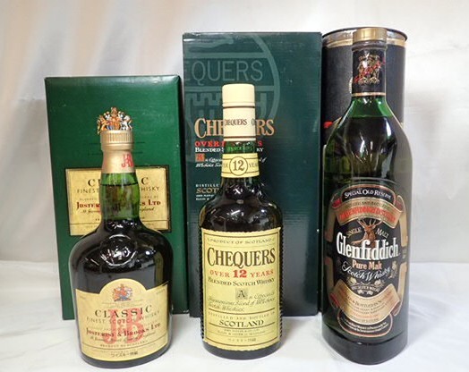 Yahoo!オークション - 4074[M] 未開栓古酒 Glenfiddich Pure Malt/J&B ...
