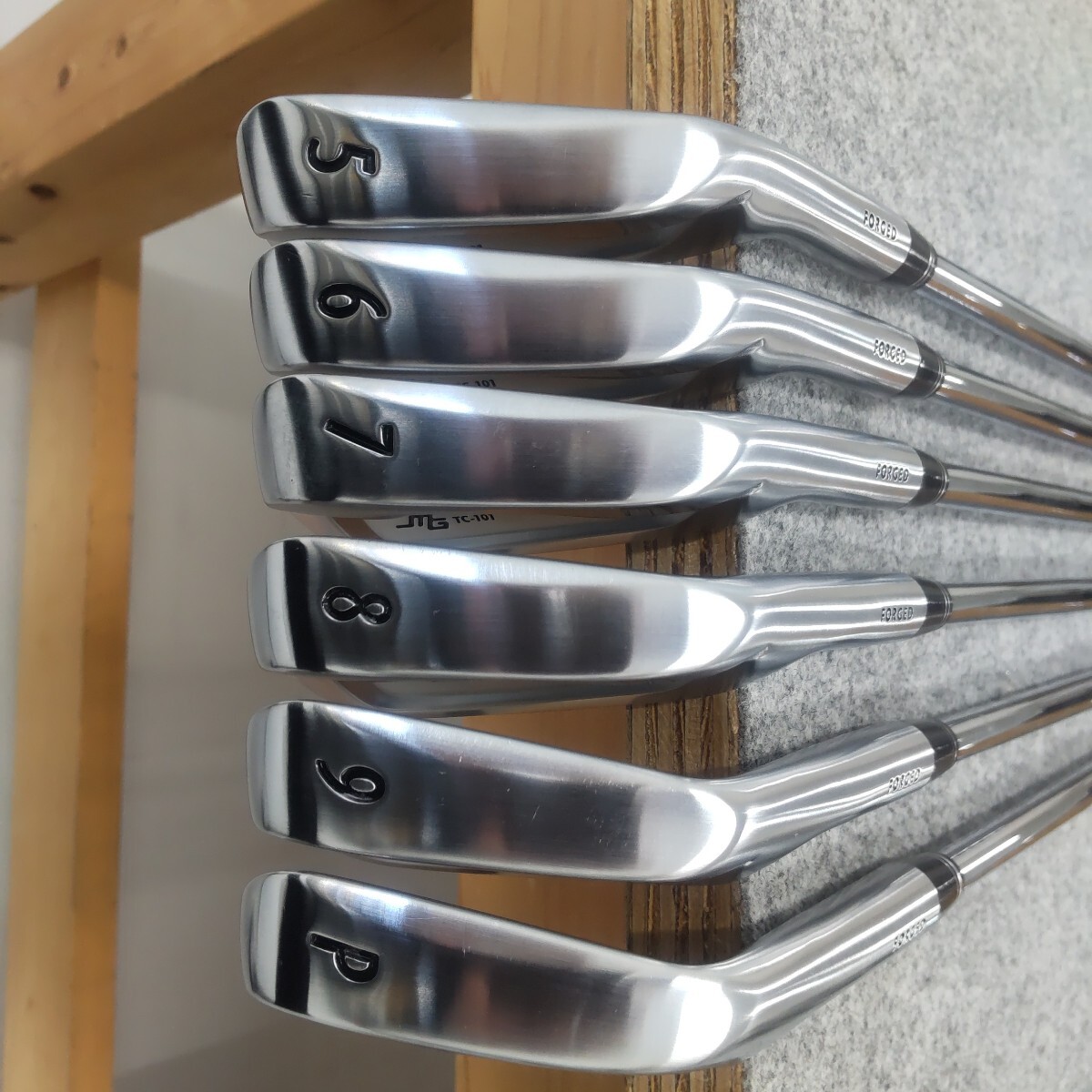 Yahoo!オークション - 格安出品 美品 三浦技研 TC101 アイアンセット6...