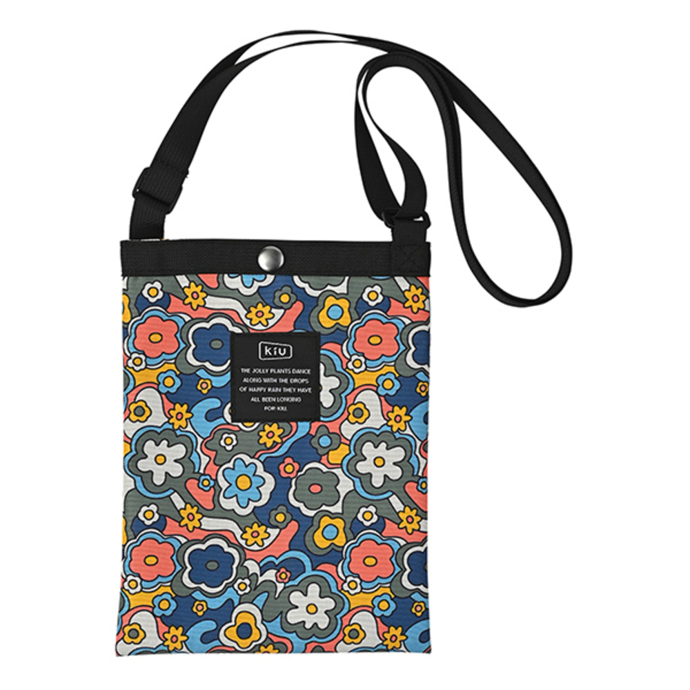 Yahoo!オークション - 523.ハッピーフラワー キウ KiU 600D サコッシ...