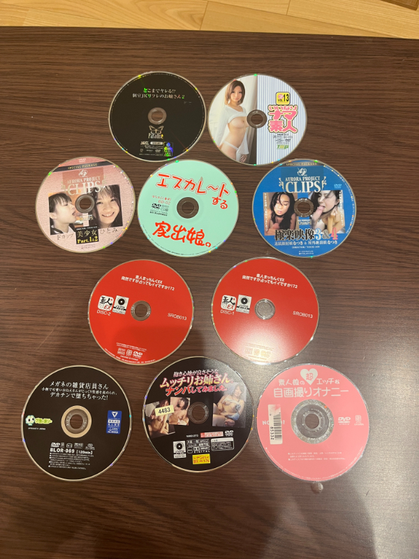 Yahoo!オークション - アダルトDVD Discのみ 素人物のDVDのみ 10枚セッ...