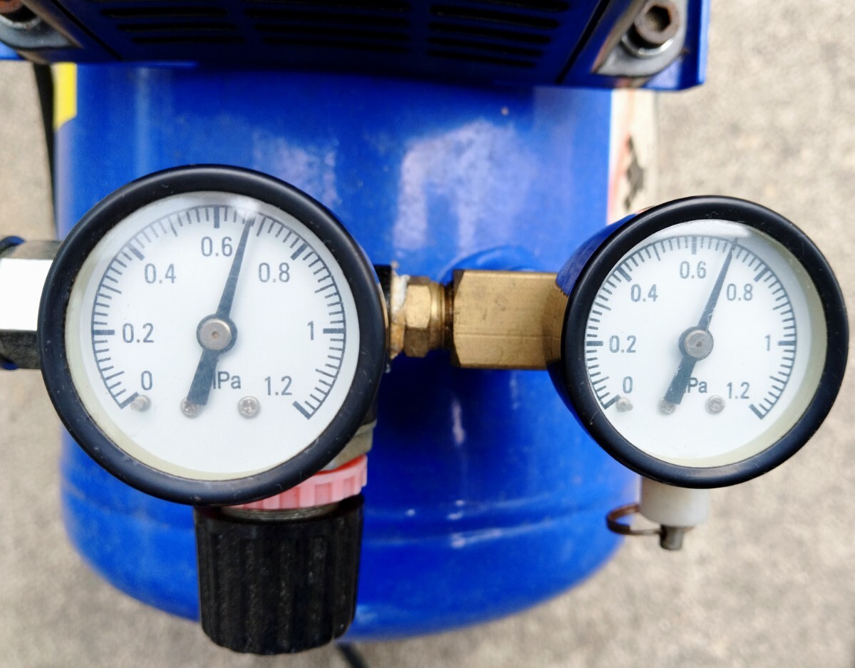 Yahoo!オークション - YAMAZEN 山善 YCP−12 100V オイルレスエアーコ...