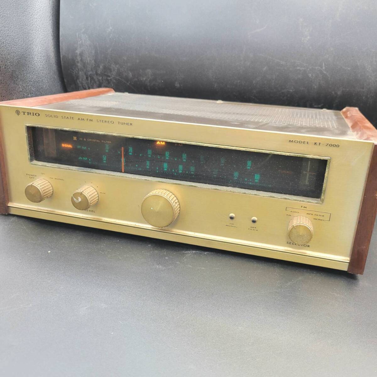 Yahoo!オークション - TRIO / AM/FMステレオチューナー / KT-7000