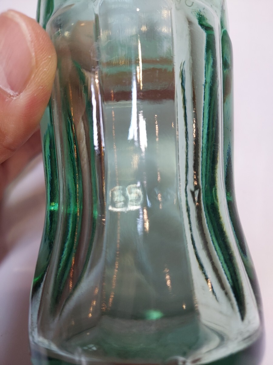 Yahoo!オークション - 1965年 国産 コカコーラ 190ML.入 レギュラー瓶...