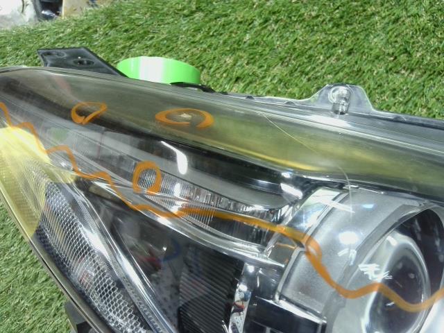 Yahoo!オークション - アクセラ DBA-BM5FP 右ヘッドライト P5-VPS 25D ...