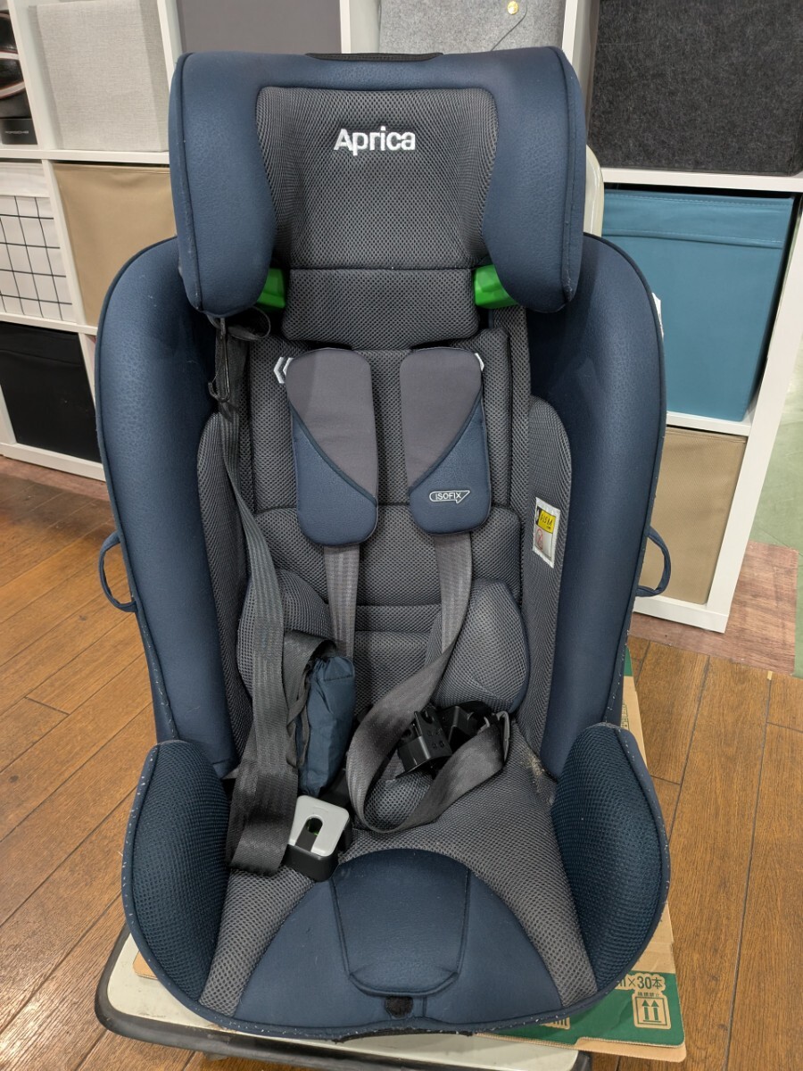 Yahoo!オークション - 中古品 Aprica ISOFIX 360°セーフティー チャイ...