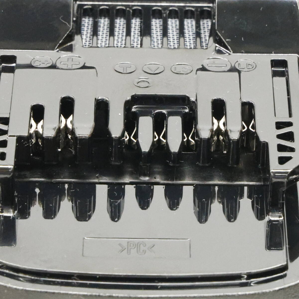 Yahoo!オークション - KB18 HIKOKI コードレスロータリハンマドリル(集...