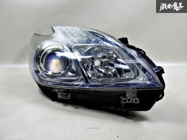 Yahoo!オークション - トヨタ 純正 ZVW30 30 プリウス 前期 ハロゲン ...