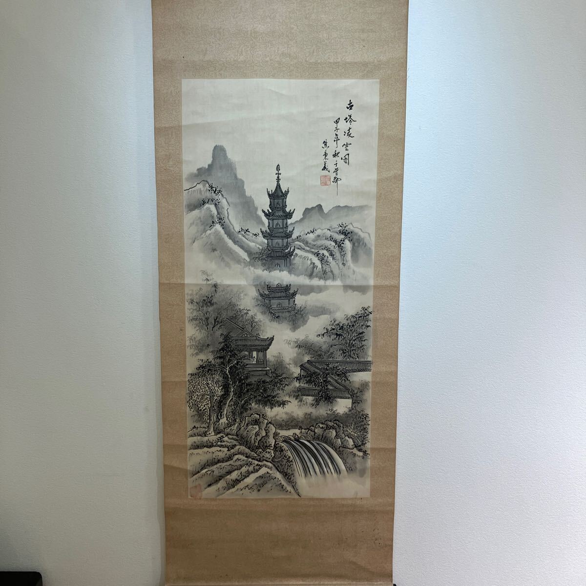 Yahoo!オークション - 7326-3 【模写】 掛軸 山水図 中国画 作者不詳 ...