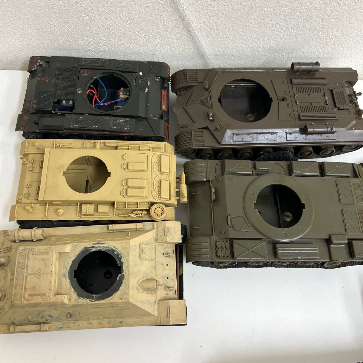 Yahoo!オークション - [0421-11] 戦車 プラモデル 組立済 ジャンク品 ...