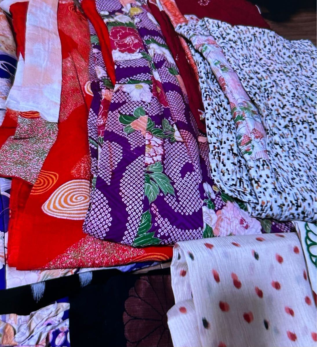 Yahoo!オークション - リメイク 古布 縮緬 着物 昭和レトロ 正絹 和素...