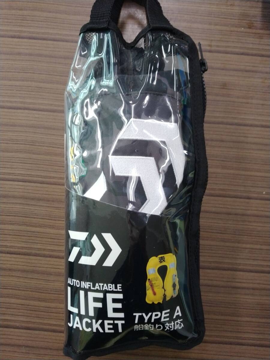 Yahoo!オークション - ダイワ DF-2321 自動膨張式ライフジャケット ポ...