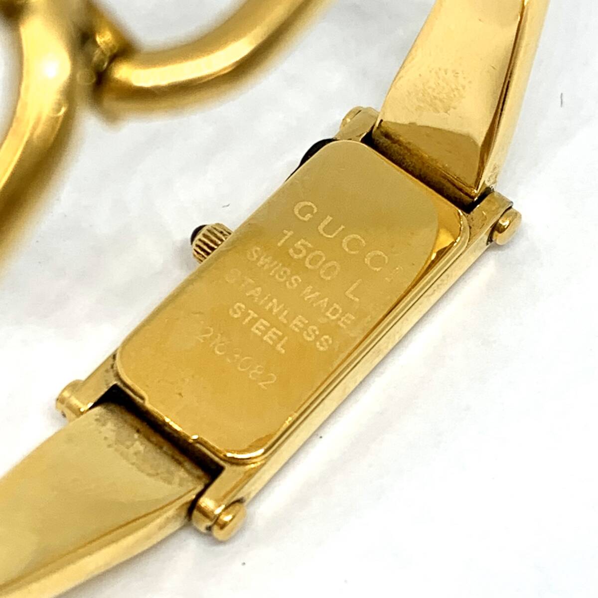 Yahoo!オークション - C0510 1円～ GUCCI グッチ 1500L バングルウォッ...