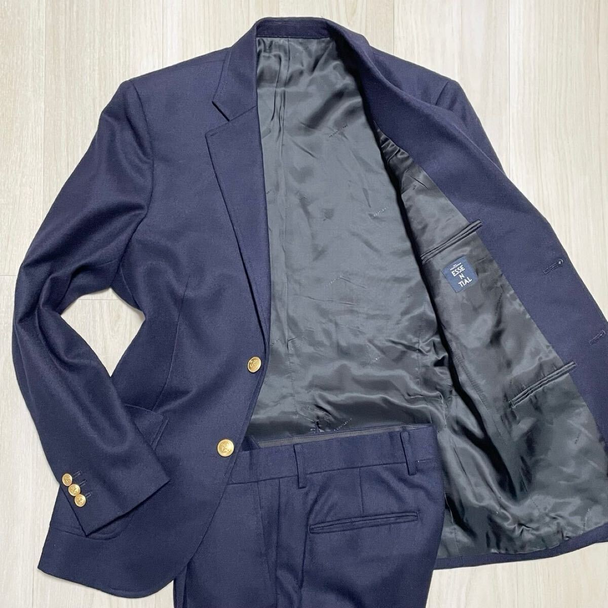 Mr.GENTLEMAN【金ボタン 美品】スーツ セットアップ M 紺 Mr.GENTLEMAN【金ボタン 美品】スーツ セットアップ M 紺