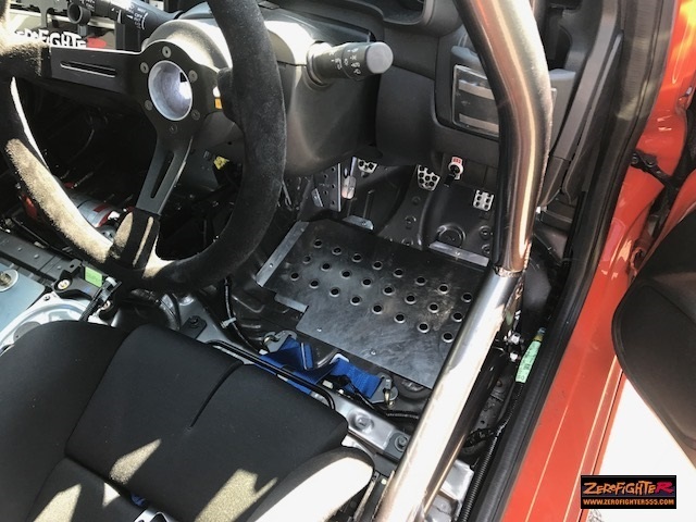 Yahoo!オークション - 送料B GK5フィットRS レーシングアルミフットプ...