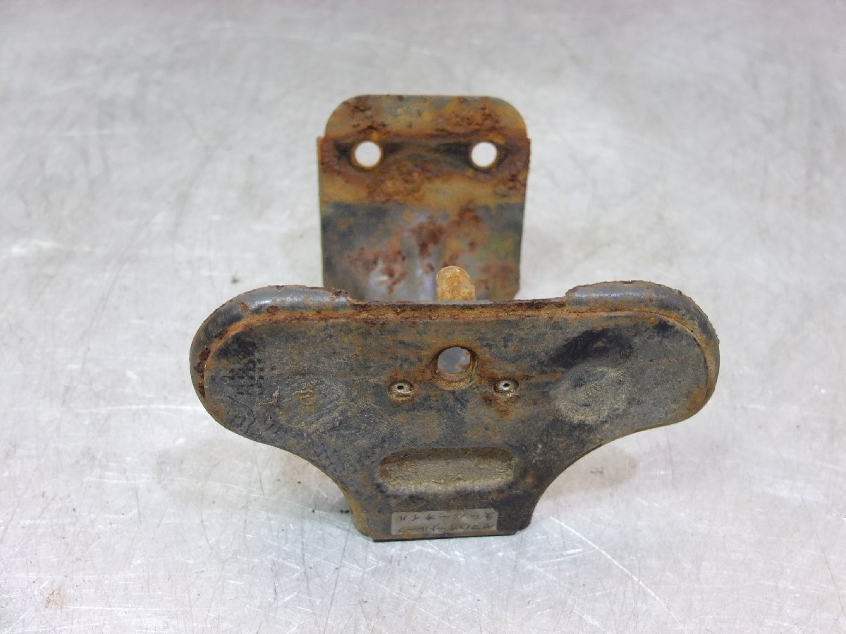 Yahoo!オークション - ポッケ 4U1-0185 シートブラケット/フォーゲル/7