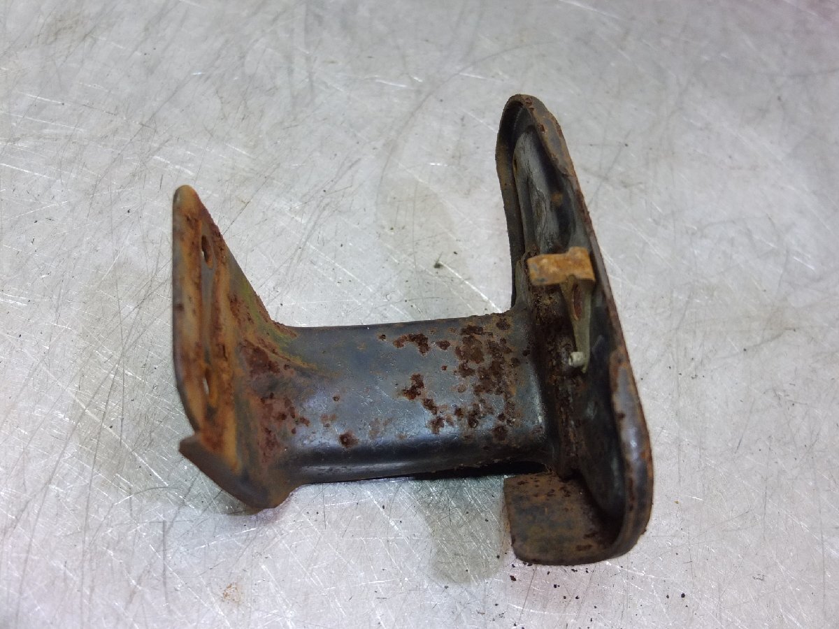 Yahoo!オークション - ポッケ 4U1-0185 シートブラケット/フォーゲル/7