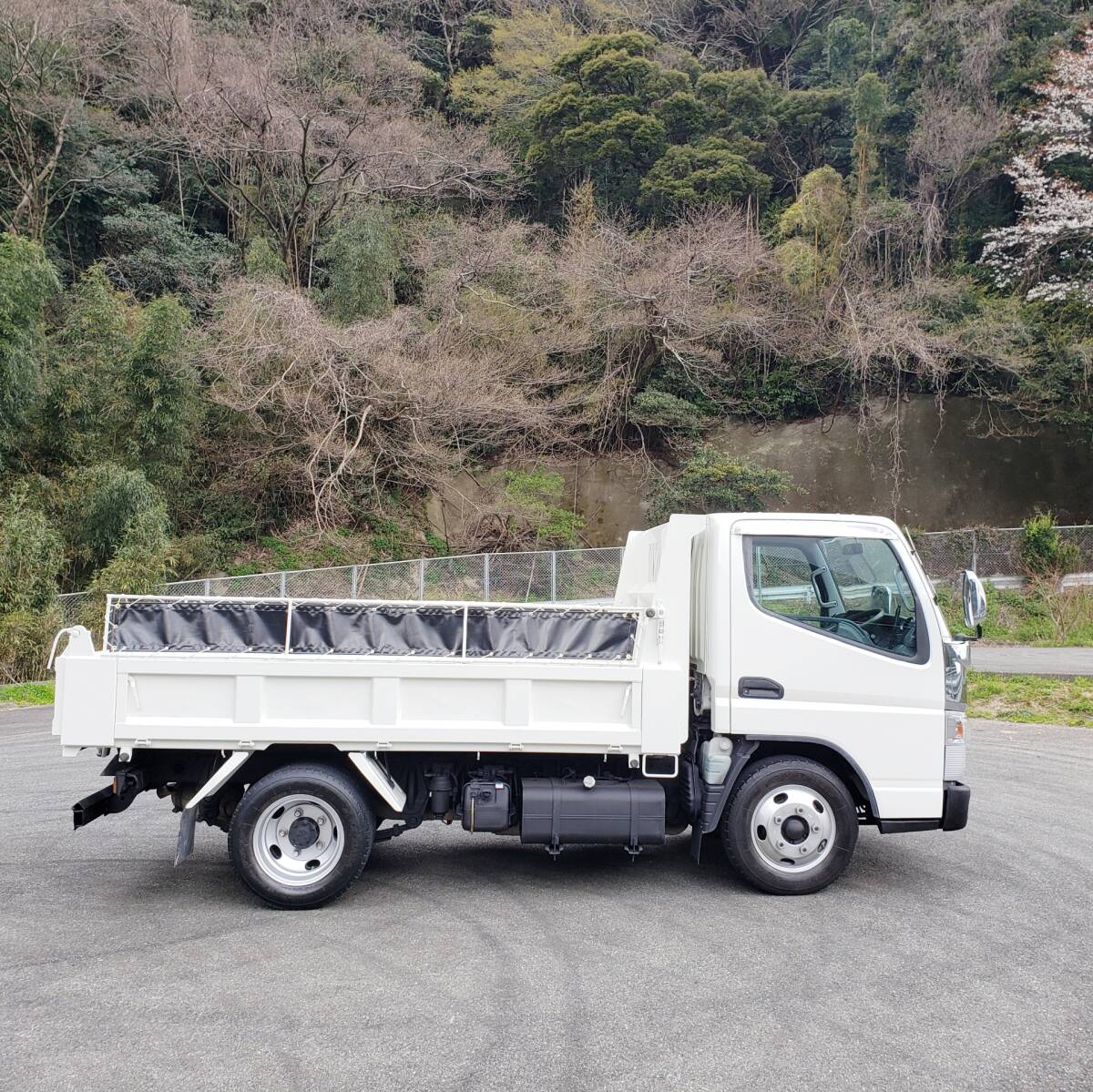 Yahoo!オークション - 売切 3t 低床 強化 ダンプ 三菱 キャンター 5MT(...