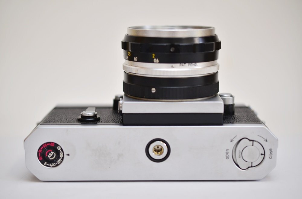 良品 Nikon F アイレベル 一眼レフカメラ ボディ 初期型 641万 良品 Nikon F アイレベル 一眼レフカメラ ボディ 初期型 641万