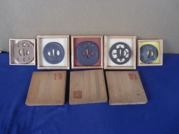 Yahoo!オークション - 鍔5点 まとめ売り 日本刀装具 刀の鍔 武道具 ...