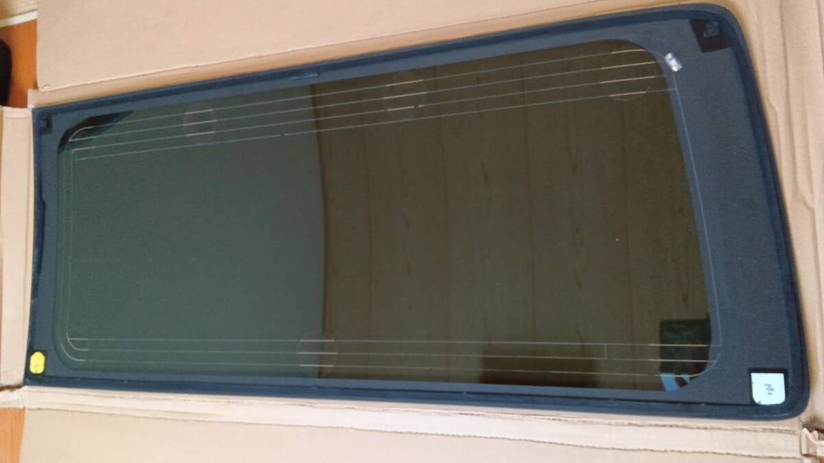 Yahoo!オークション - 200系 ハイエース スーパーGL6型 純正 クォータ...