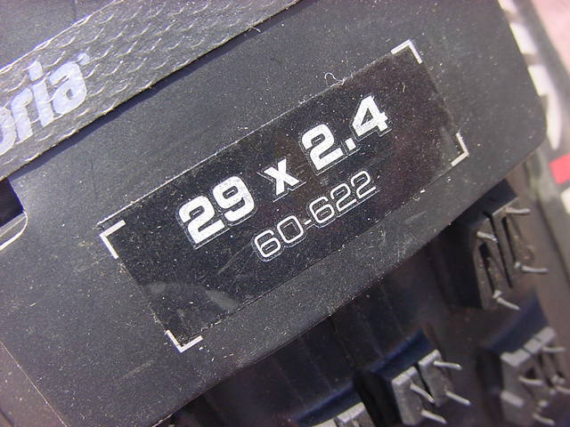 Yahoo!オークション - VITTORIA MAZZA TRAIL GRAPHENE 2.0 29X2.40 新...