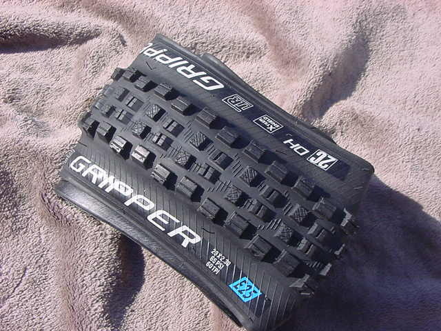 Yahoo!オークション - MSC TIRES GRIPPER 29x2.30 TLR/2C DH/ E25 XTRE...