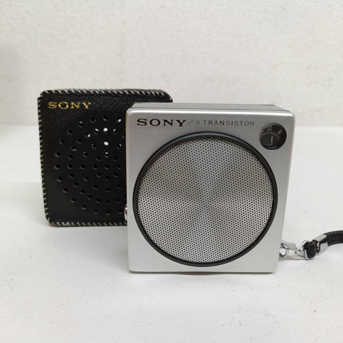 Yahoo!オークション - L04 当時物 レトロ SONY 8 TRANSISTOR RADIO 2R-...