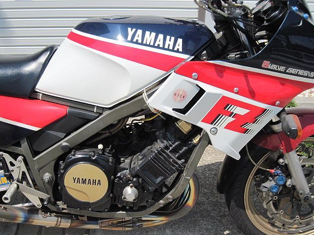 Yahoo!オークション - 《動画有》 絶版 FZ750 好調 カスタム FCR 5バ...