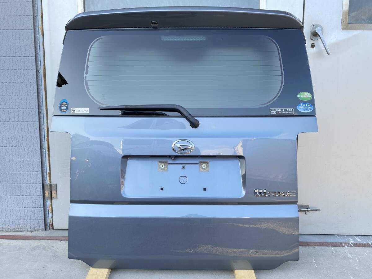 Yahoo!オークション - LA700S ウェイク バックドア リアゲート S38 250...