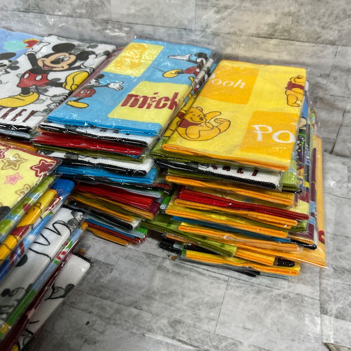 Yahoo!オークション - skam-895 ハンカチ タオル まとめ 大量 未使用 ...