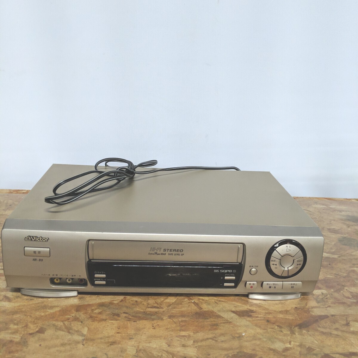 Yahoo!オークション - sksz494 ビデオデッキ ビクター Victor ビデオ ...