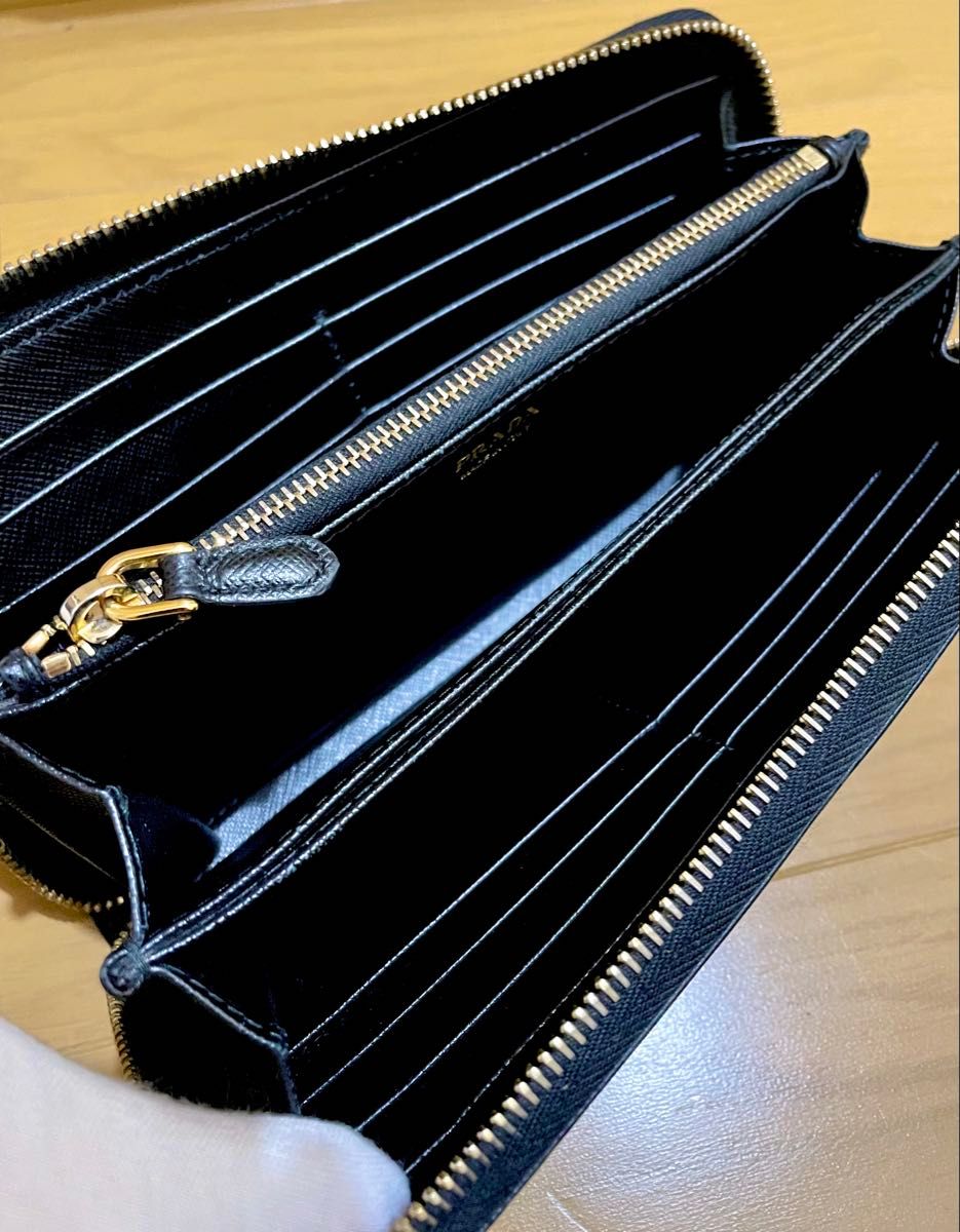 プラダ 財布 長財布 ラウンドファスナー 黒 PRADA レザー プラダ 財布 長財布 ラウンドファスナー 黒 PRADA レザー