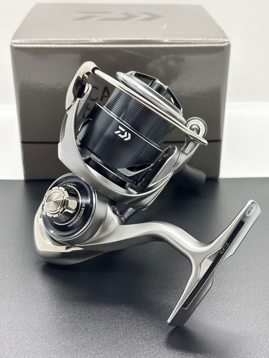 ダイワ 25カルディア FC LT2000S DAIWA リール 極美品 アジング ダイワ 25カルディア FC LT2000S DAIWA リール 極美品 アジング