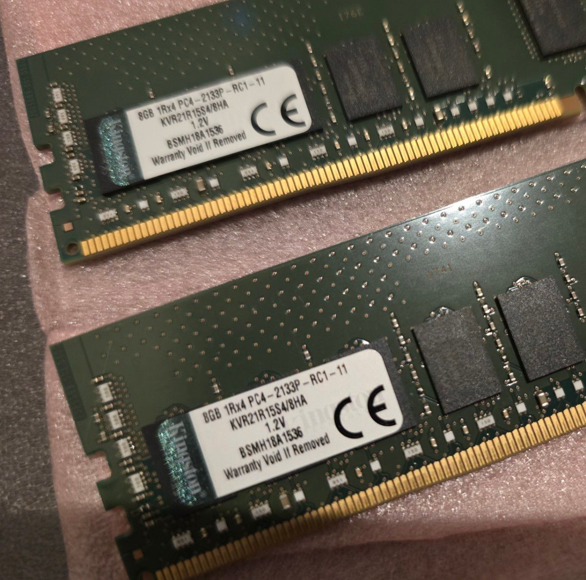 Kingston KVR21R15S4/8HA 2枚セット ECC REG/DDR4 RDIMM 16GB Kingston KVR21R15S4/8HA 2枚セット ECC REG/DDR4 RDIMM 16GB