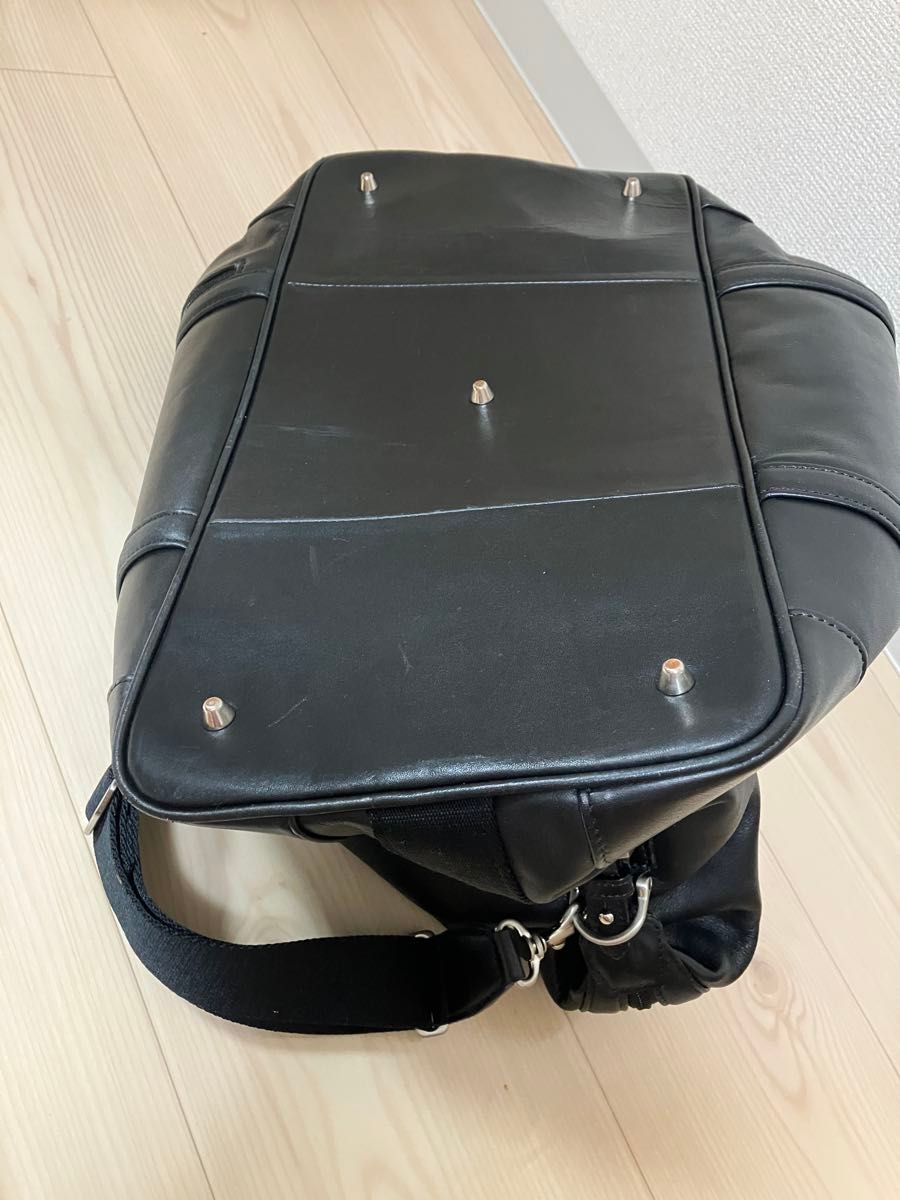 アクアスキュータム Aquascutum バッグ 黒 レザー 本革 ボストン アクアスキュータム Aquascutum バッグ 黒 レザー 本革 ボストン
