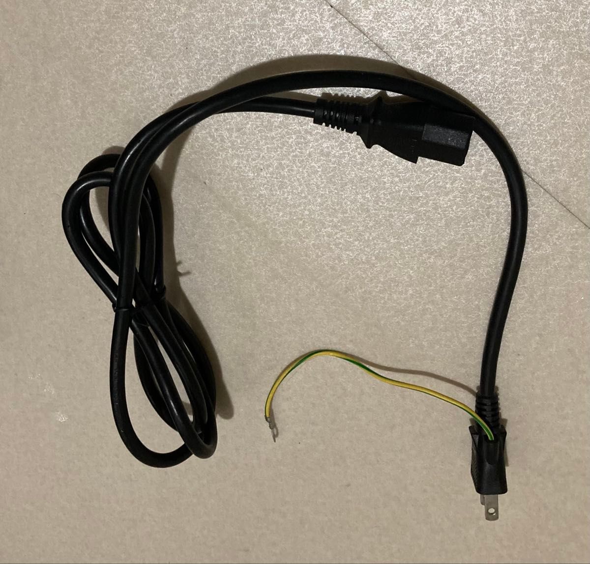 動作確認済】WTW 防犯カメラ モニター 本体 塚本無線 WTW-NV289 動作確認済】WTW 防犯カメラ モニター 本体 塚本無線 WTW-NV289