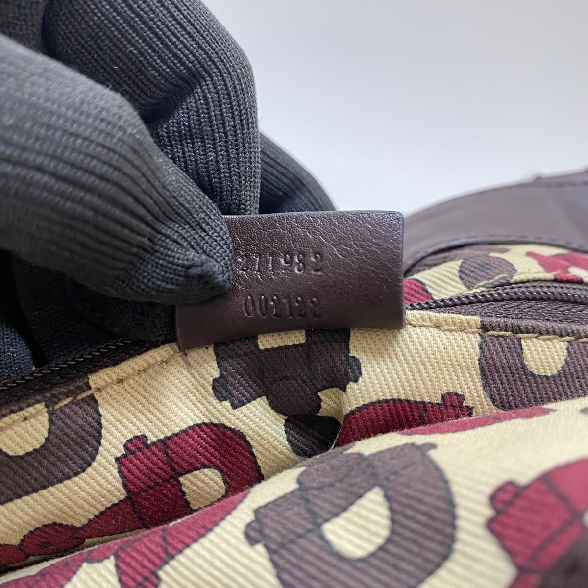 GUCCI シマ トートバッグ ブラウン レザー アビー グッチ GUCCI シマ トートバッグ ブラウン レザー アビー グッチ