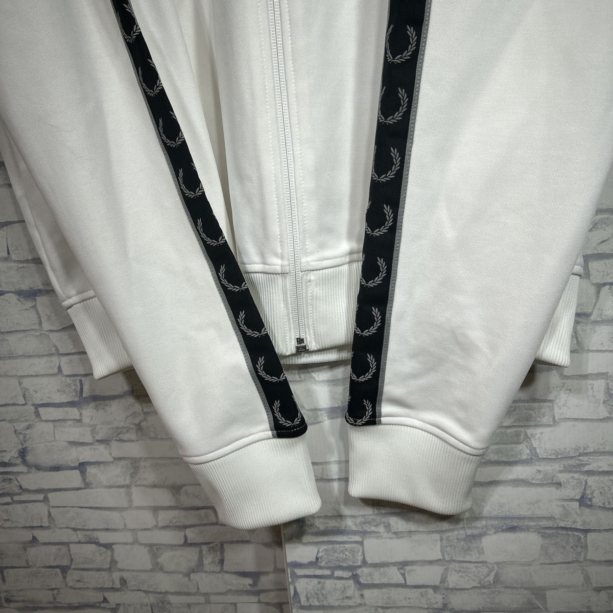 FRED PERRY フレッドペリー 刺繍ロゴ テープロゴ アームロゴ FRED PERRY フレッドペリー 刺繍ロゴ テープロゴ アームロゴ