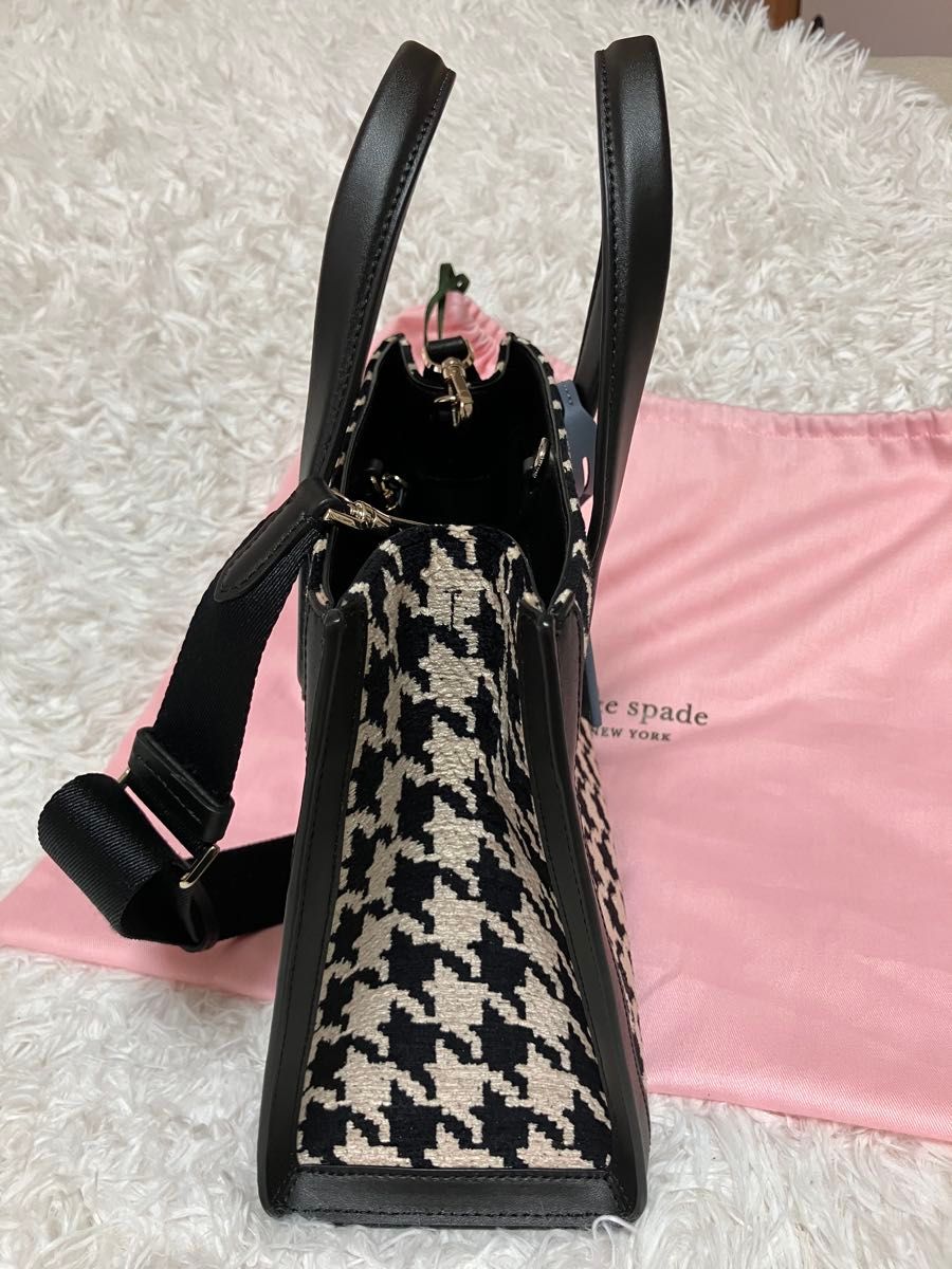 美品】kate spade 千鳥柄のミニトートバッグ ハンドバッグ 春 美品】kate spade 千鳥柄のミニトートバッグ ハンドバッグ 春