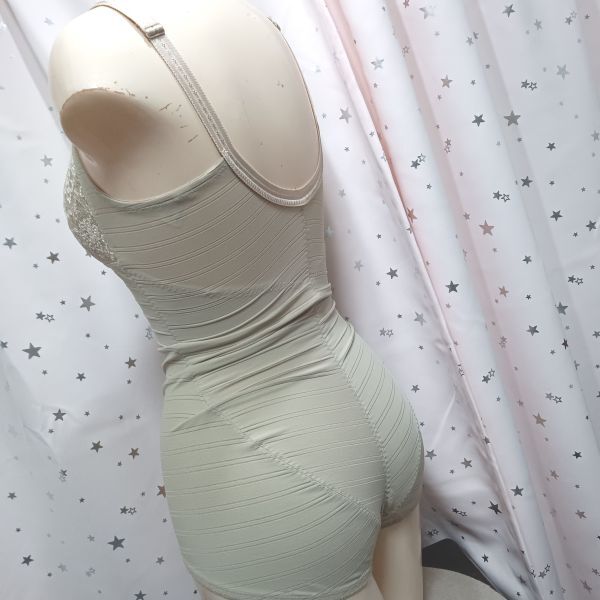 Yahoo!オークション - A109 Wacoal Wing ボディスーツ A75M