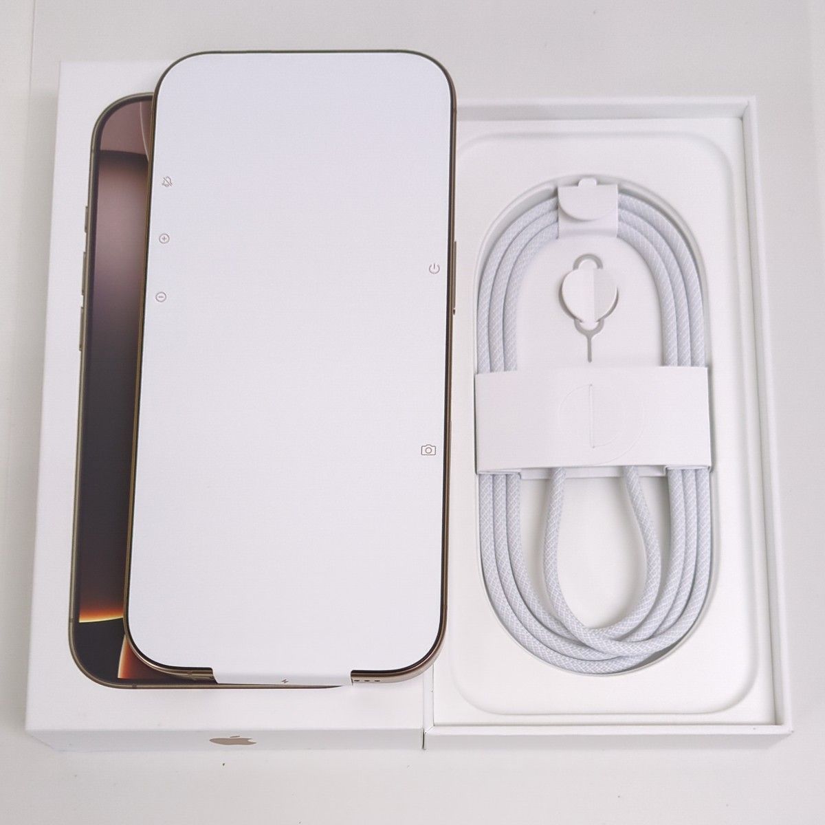 未使用】SIMフリー iPhone 16 Pro 256GB デザートチタニウム 未使用】SIMフリー iPhone 16 Pro 256GB デザートチタニウム
