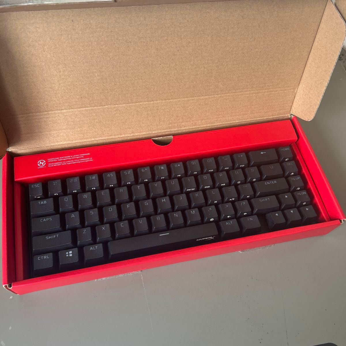 HyperX Alloy Origins 65 ゲーミングキーボード 新品未使用 HyperX Alloy Origins 65 ゲーミングキーボード 新品未使用