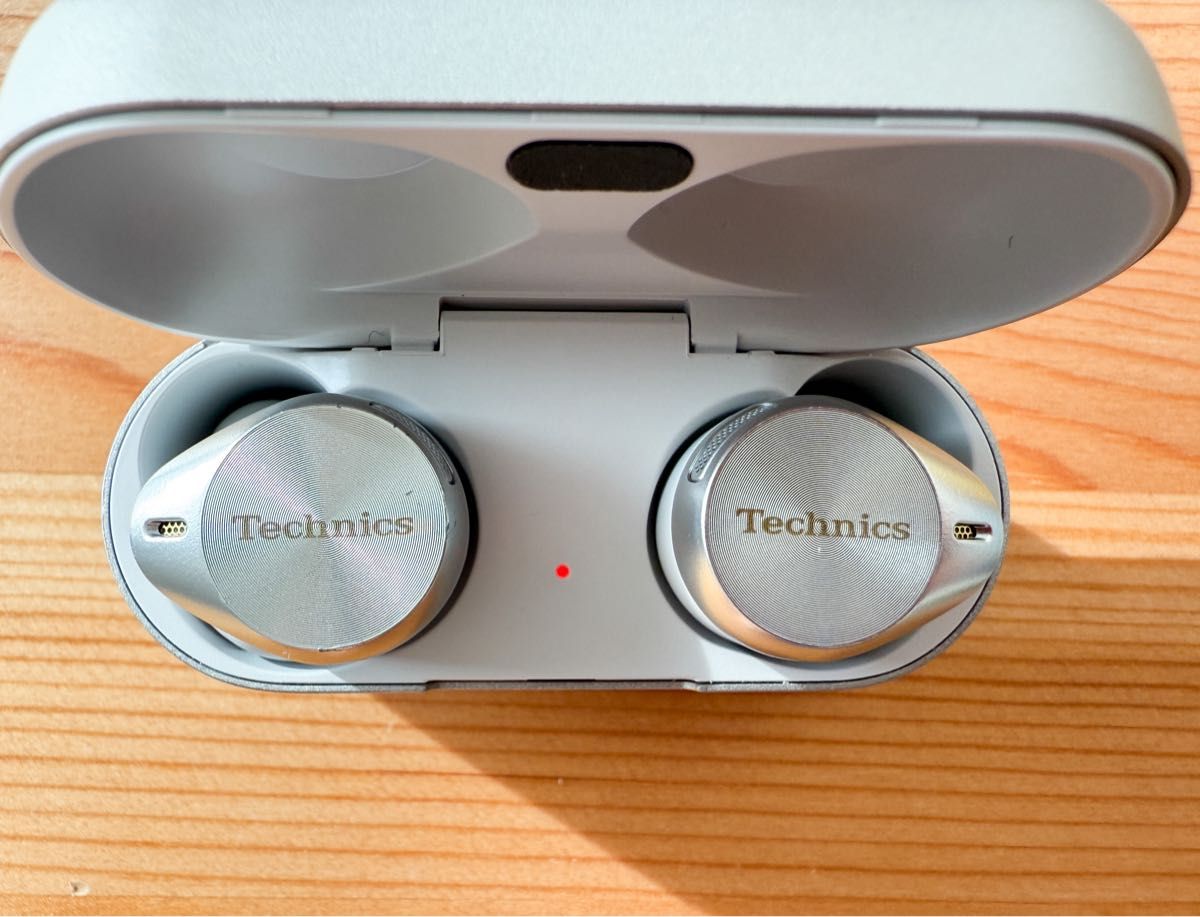 Technics テクニクス 完全ワイヤレスイヤホン AZ80 シルバー EAH Technics テクニクス 完全ワイヤレスイヤホン AZ80 シルバー EAH