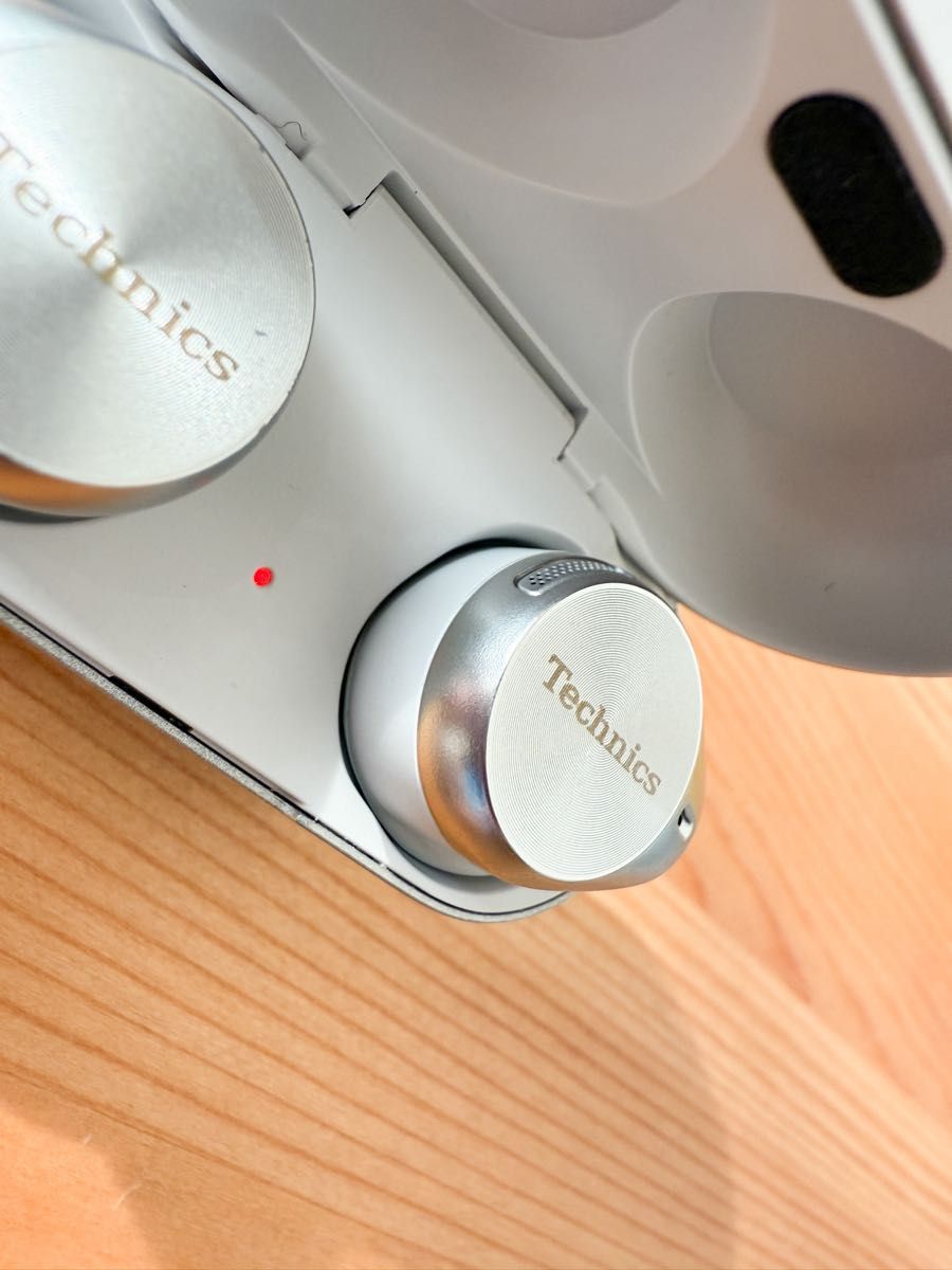 Technics テクニクス 完全ワイヤレスイヤホン AZ80 シルバー EAH Technics テクニクス 完全ワイヤレスイヤホン AZ80 シルバー EAH