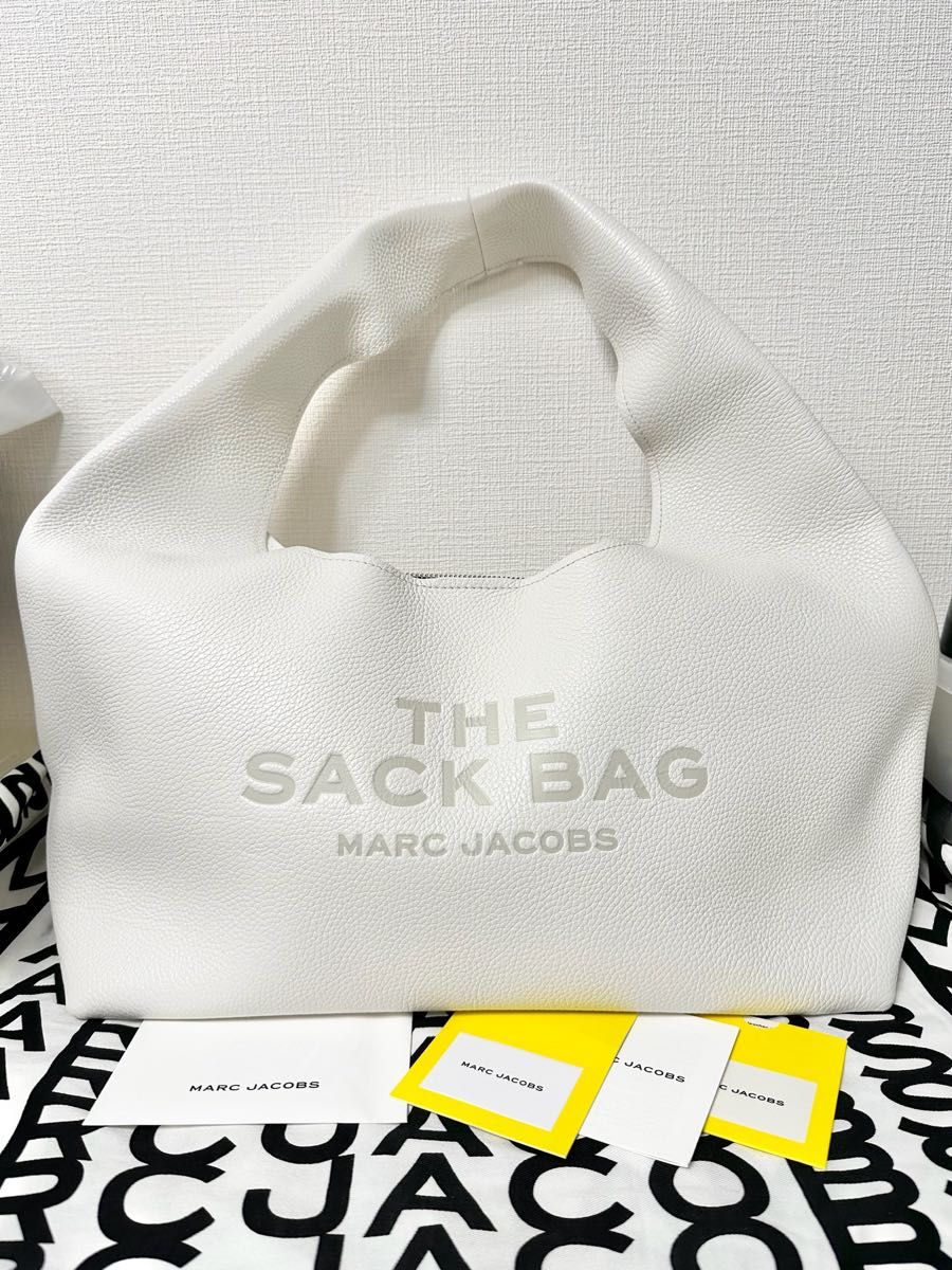 新品】マークジェイコブス ザ レザー サックバッグ ミディアム 新品】マークジェイコブス ザ レザー サックバッグ ミディアム