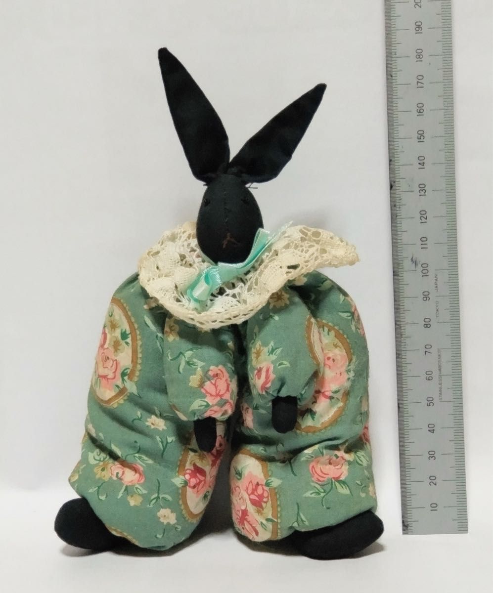 黒うさぎ ぬいぐるみ 昭和レトロ|Yahoo!フリマ(旧PayPayフリマ) 黒うさぎ ぬいぐるみ 昭和レトロ|Yahoo!フリマ(旧PayPayフリマ)