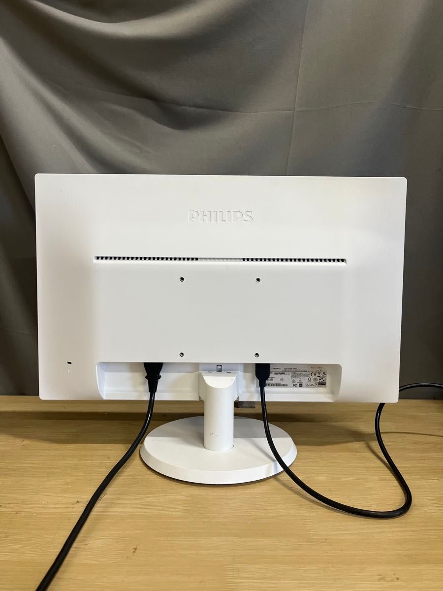 PHILIPS 223V5L 22インチ液晶モニター PS4対応|Yahoo!フリマ PHILIPS 223V5L 22インチ液晶モニター PS4対応|Yahoo!フリマ