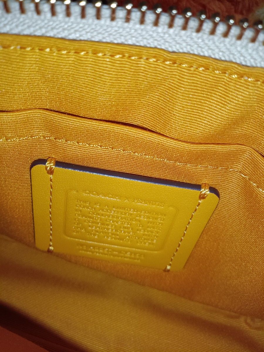 未使用 COACH PEANUTS コラボバッグ スヌーピー|Yahoo!フリマ 未使用 COACH PEANUTS コラボバッグ スヌーピー|Yahoo!フリマ